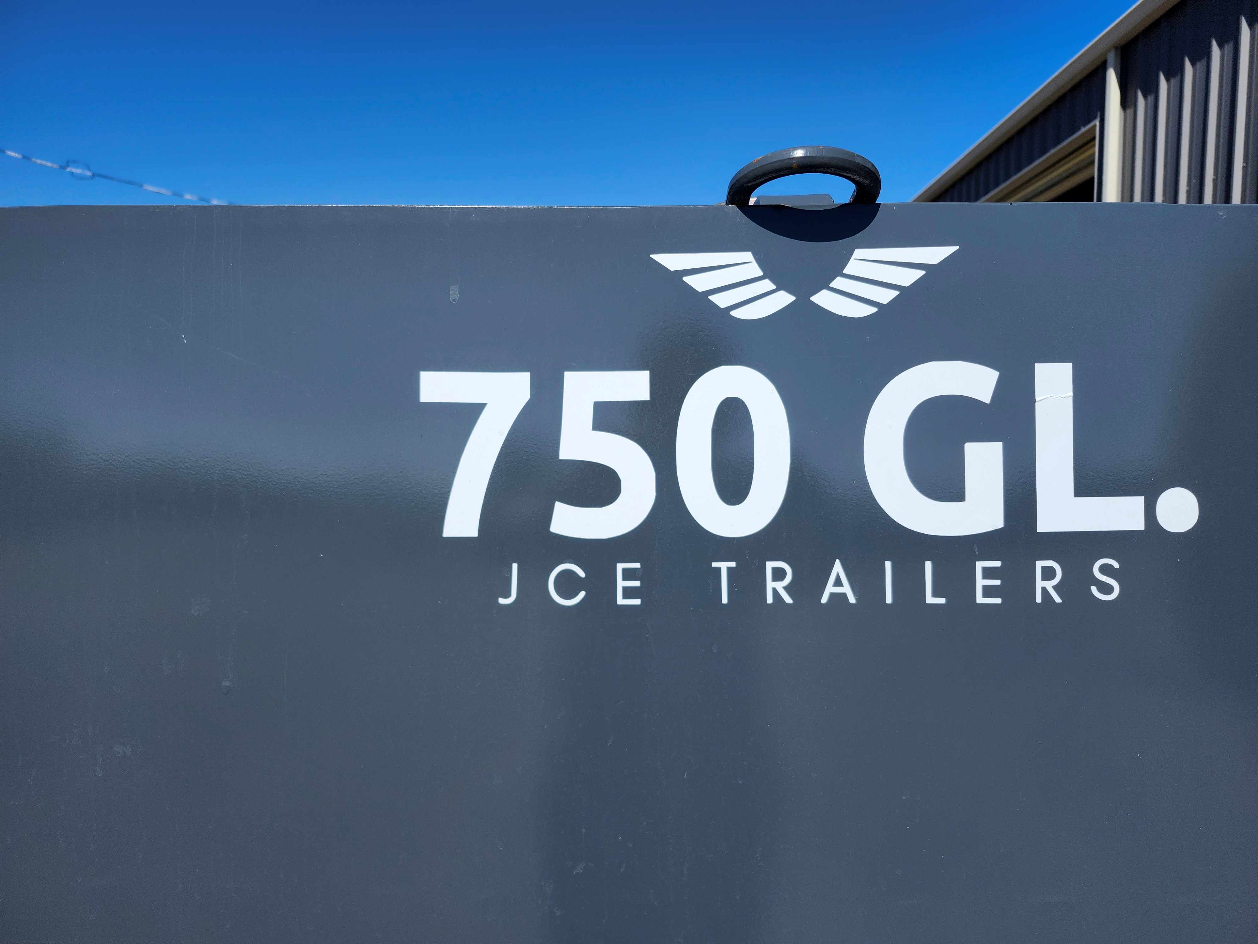 2026-JCE-Trailers-750-Gallon-Fuel-Tank-Trailer-w/-20-GPM-Pump-Gray ...