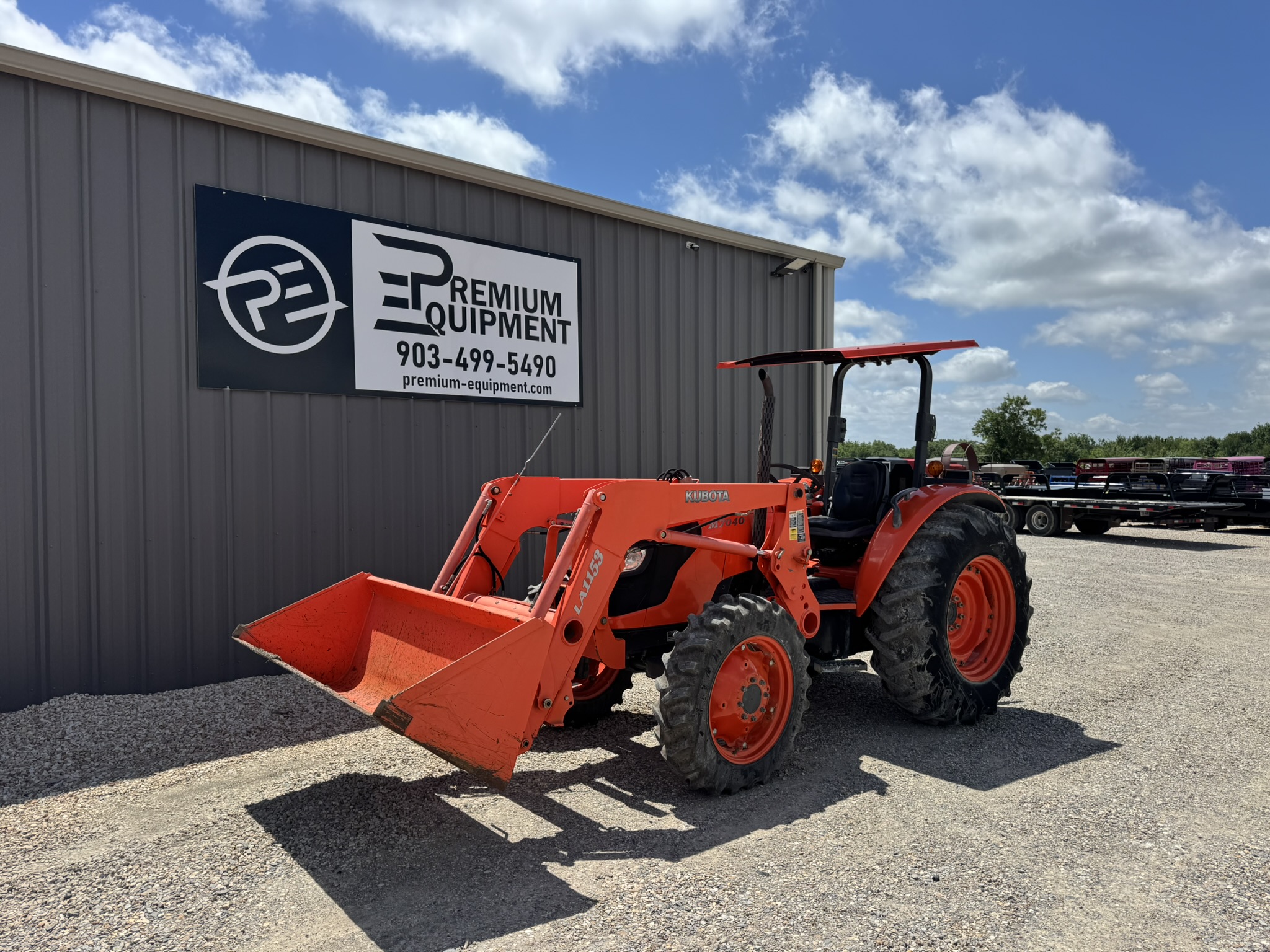 2010-Kubota-M7040-Tractor-with-Front-end-Loader-Orange-M7040 | Bonham ...